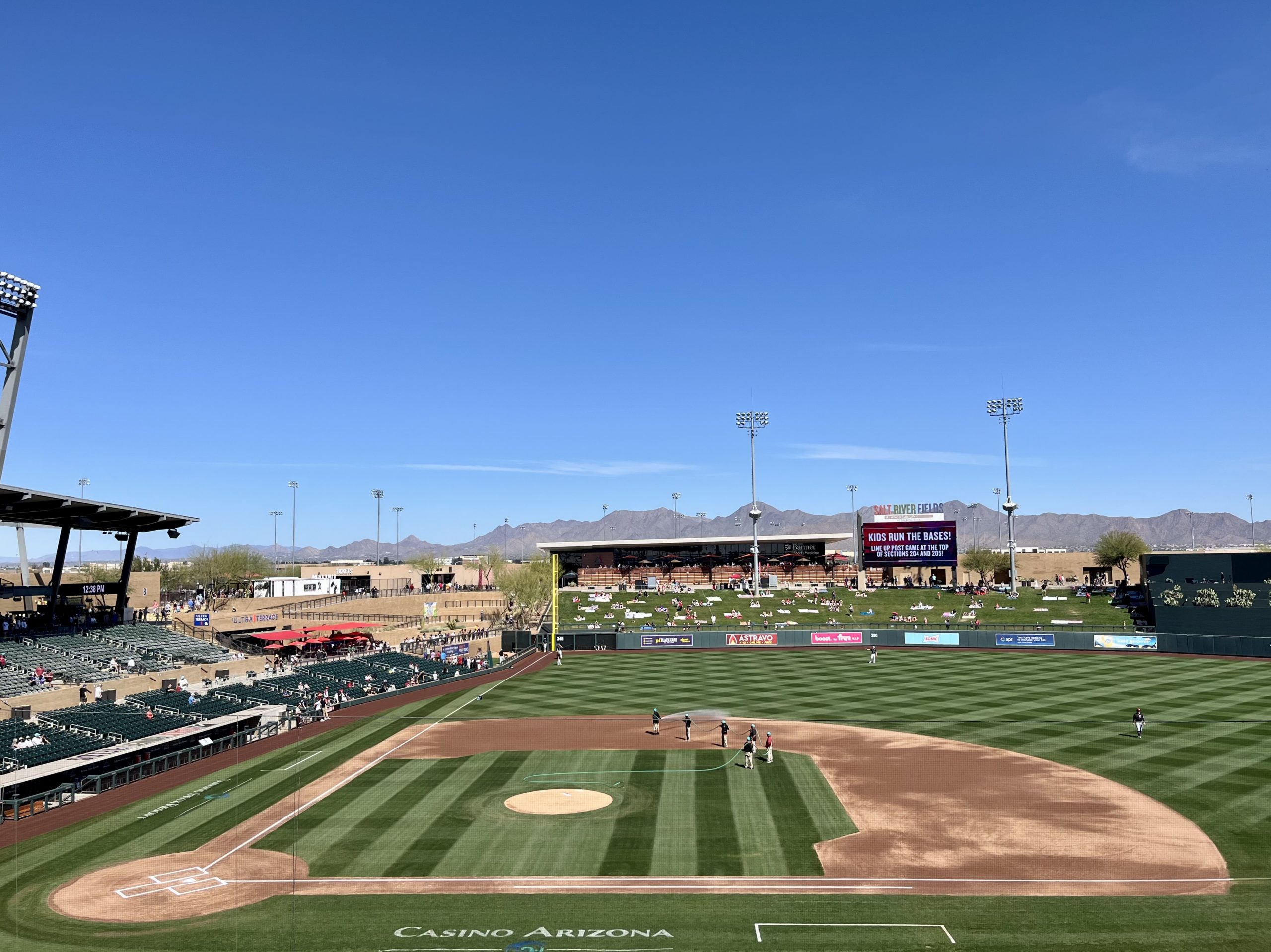 An Insider’s Guide to Arizona Spring Training at Salt River Fields ...